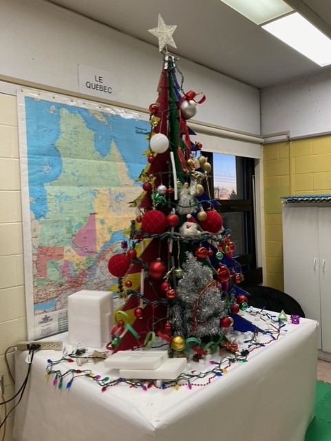 Sapin de Noël 2022 | École Alice-Parizeau
